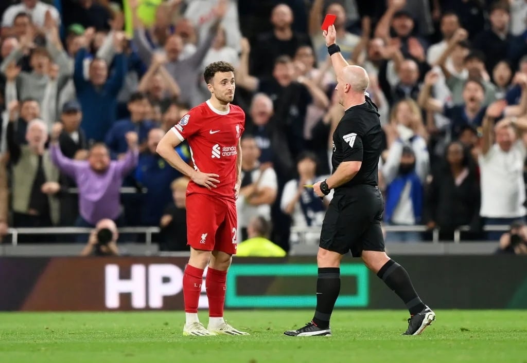 Premier League : Simon Hooper désigné arbitre du derby Arsenal-Tottenham