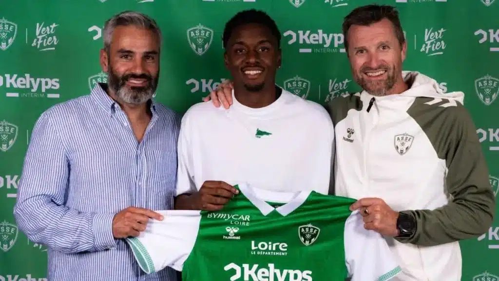 Mercato ASSE : Joshua Duffus s'engage jusqu'en 2029 pour relancer les ...