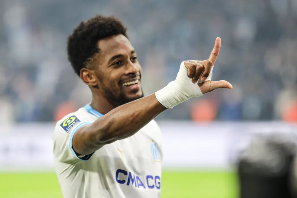 Greenwood sacrifié après l’expulsion choc, l’OM réagit fort